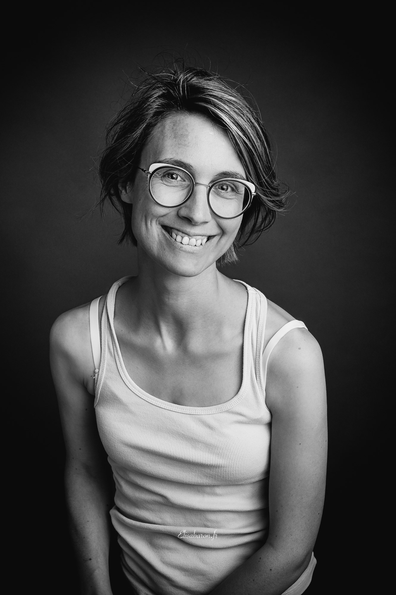 Photographe à Angers : maternité et portrait – Elisa Baron